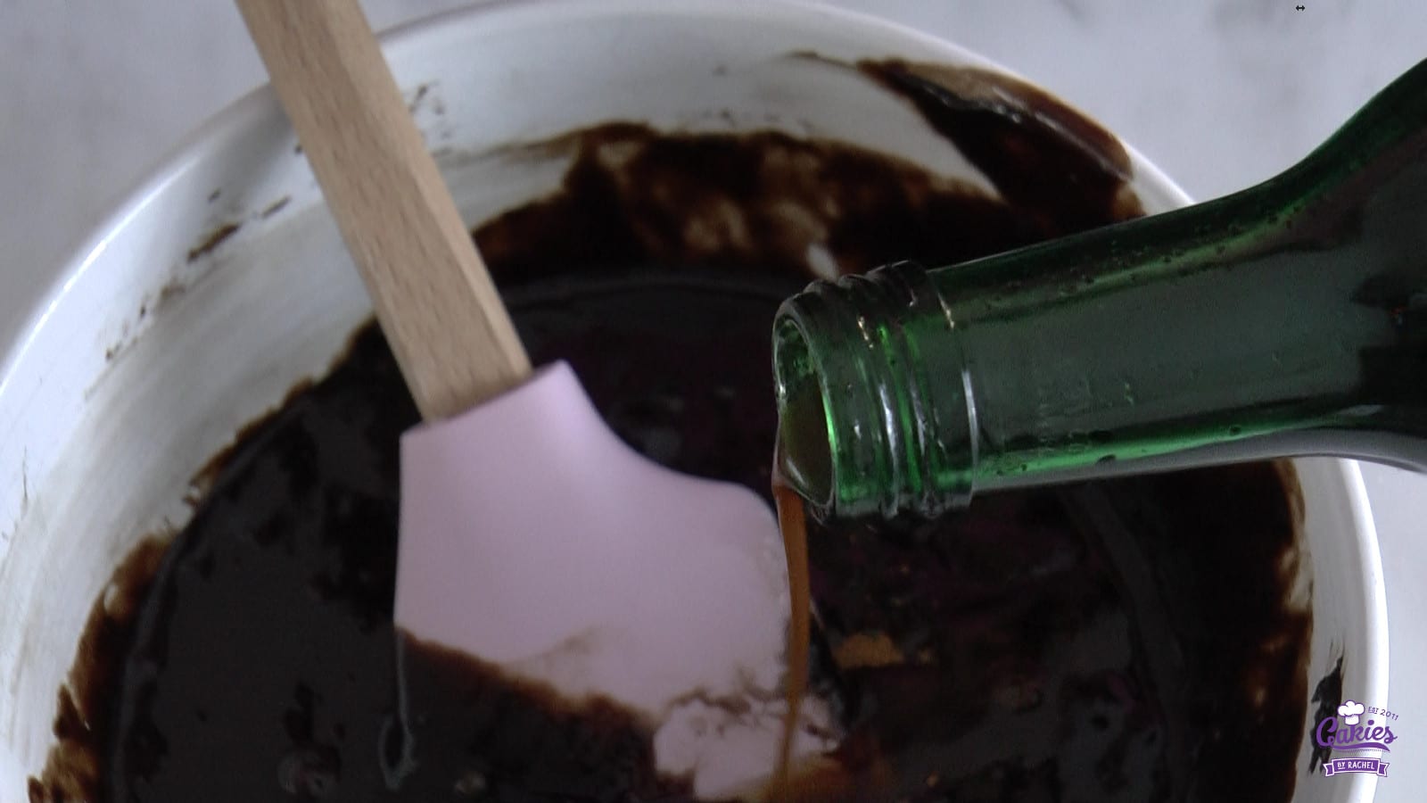 Molten Lava Cakes You Want to Dive Into | Cakies