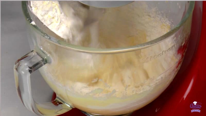 How to Make Deliciously Addictive Cornstarch Cookies